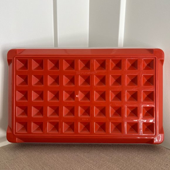 Tupperware | Kitchen | Vintage Tupperware Hotdog Bacon Cheese Deli Meat ...